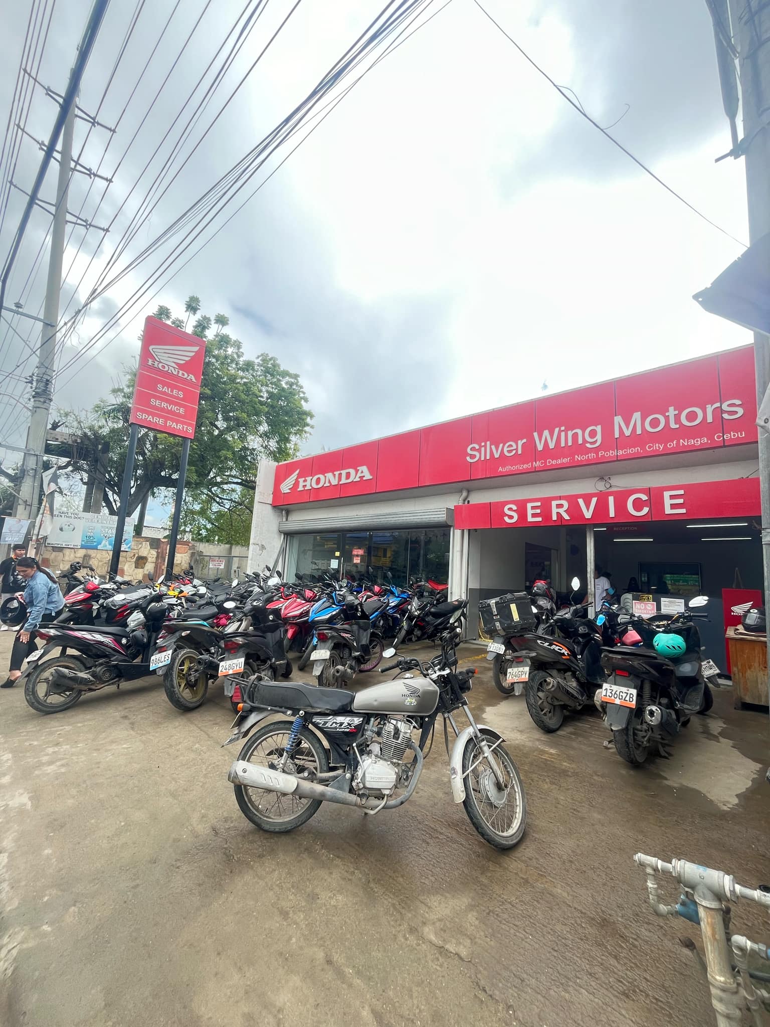 SilverWing Motors Honda